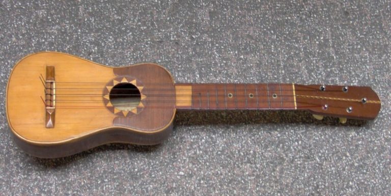 Timple: conoce la historia del instrumento canario | Marca Canaria